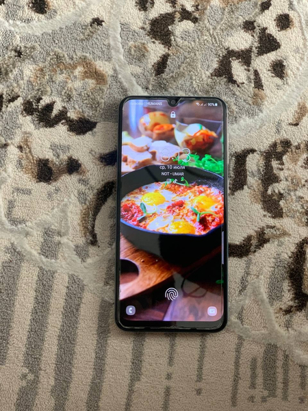 SAMSUNG A50 64gb 4ram