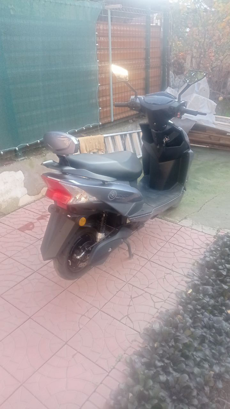 Продается электро скутер