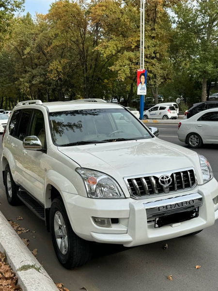 Land cruiser Prado 120 talik sotiladi srochna ideal
