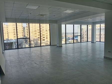 Аренда офиса от собственника в новом БЦ.Яккасарайском районе.