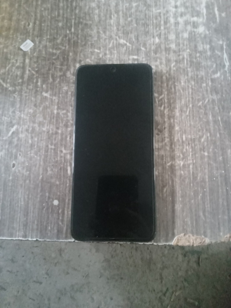 Xonor x7 telifon sirochni sotiladi