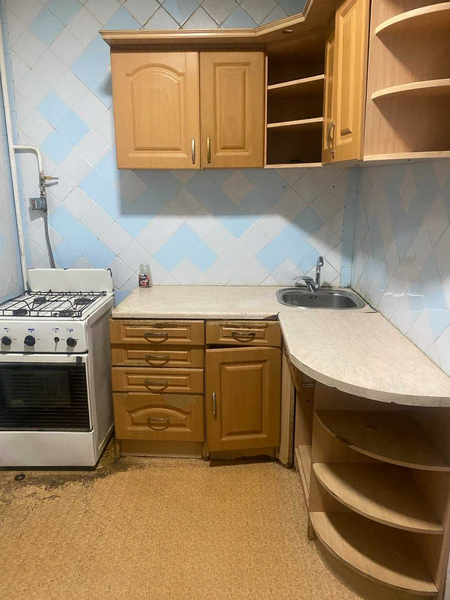 Срочно продается 3/4/5 Карасув 2