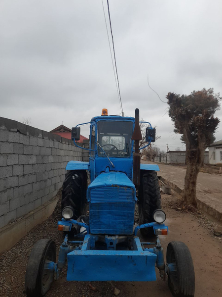 Traktor T 28 holati ideal
