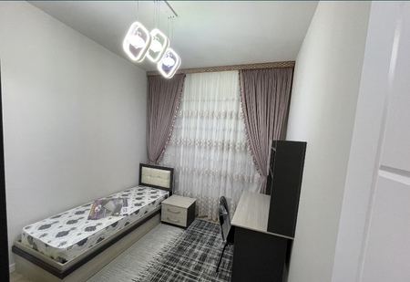 Olmozor city 4 xonali kvartira oilaga beriladi