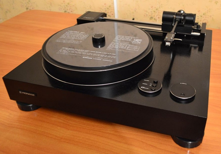 Pioneer PL-L1  проигрыватель винила