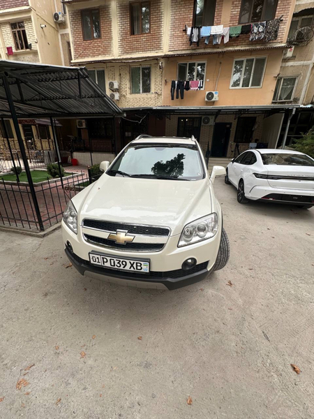 Продается каптива 1
