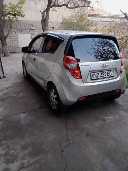 Chevrolet Spark 1-pozitsya