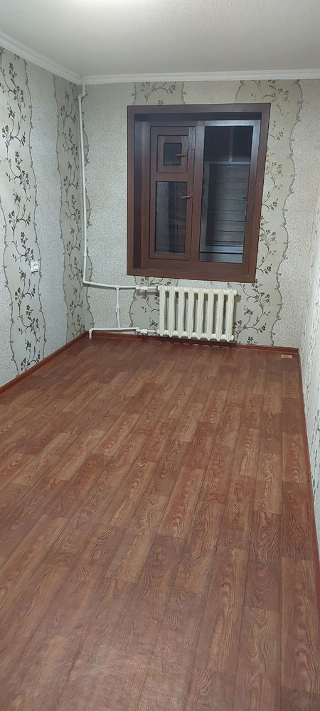 3-х комнатная квартира с обстановкой 2ой этаж,ориентир ДК 