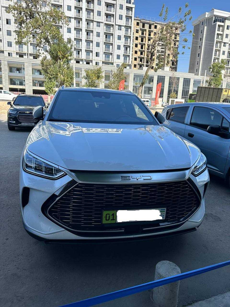 BYD Song Plus DM-i (гибрид) 2023 2