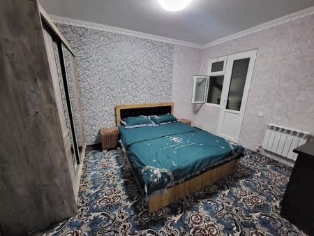 Шахар хокимияти оркасида квартира сотилади