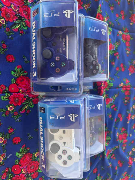 PS3 Dubayskiy Pultlar Sotiladi