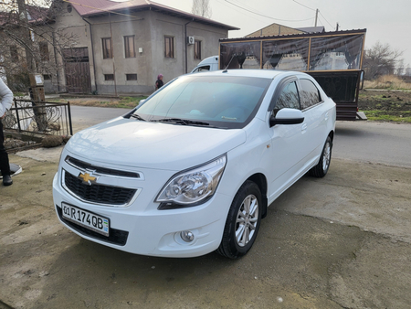 Продам Cobalt автомат 28тыс.км, 2021 (кузов 2022год). Чистый, бензин
