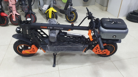 Electro самокат
Model: Ruitoo M4 Max
Max. og'irlik: 120 kg.gacha k