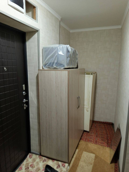 8микрарайоне 1х срочно сдаётся