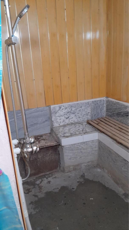 Рядом сиаб базаре продаетса дом