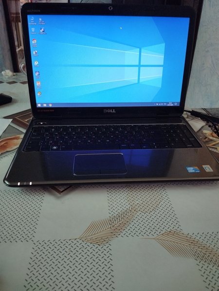ноутбук Dell N5010 i3.