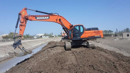 Продаю эксковатор DОСАN DX340LCA