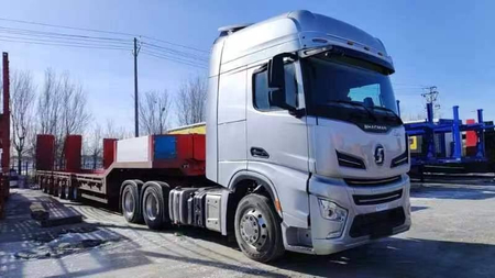 Тягач Sacman X6000  цвет серебристый