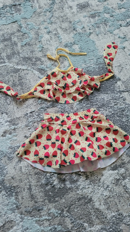 Купальник для девочки раздельный
