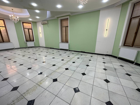 Срочно Сдается Яккасарайский район шикарный больщой дом