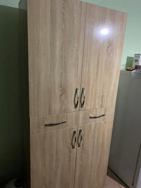 Продаётся кухонный шкаф