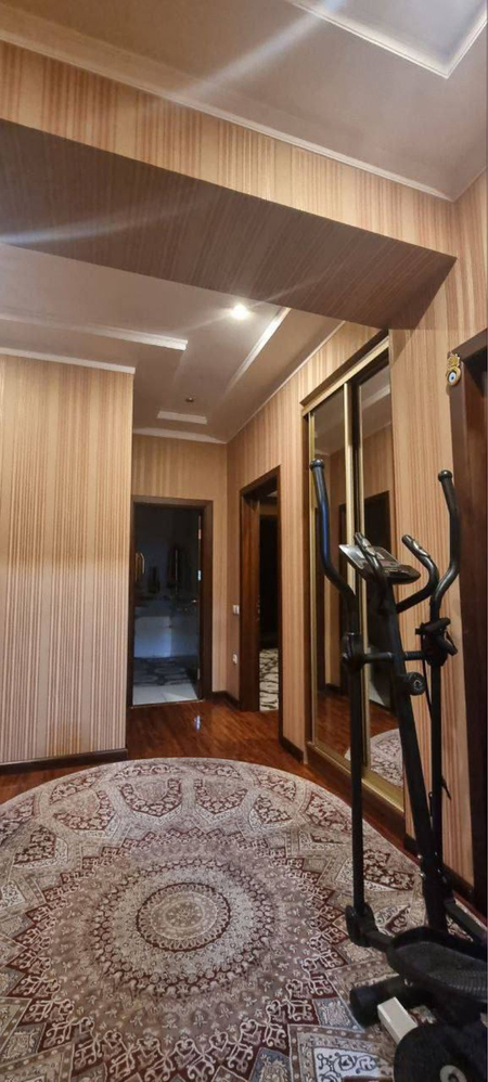 Сдаю 3хкомнатную квартиру на улице Навои
