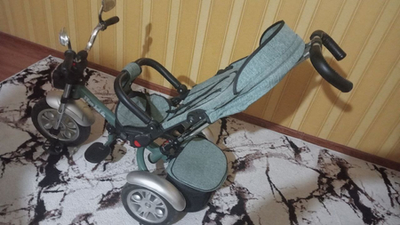 Вело коляска сотилади
