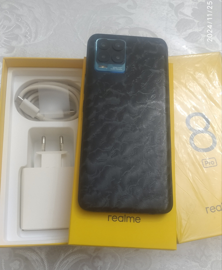 Realme 8 pro 6+6/128 Gb