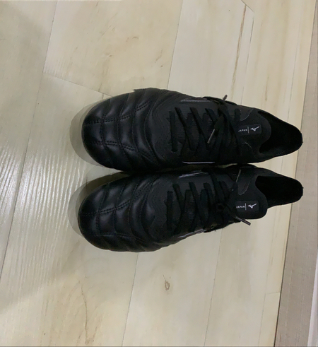 Futbol butsi Mizuna morella neo oyoq kiyim razmeri 42