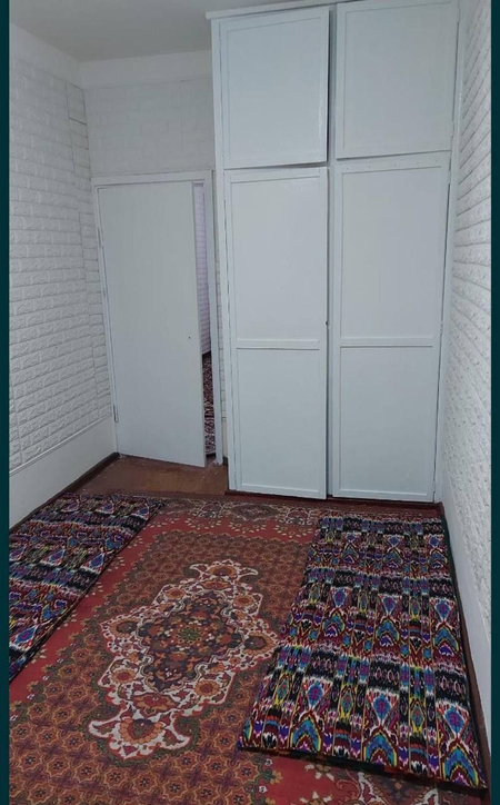 Аринда Квартера Кизларга БезМаклер (11)
