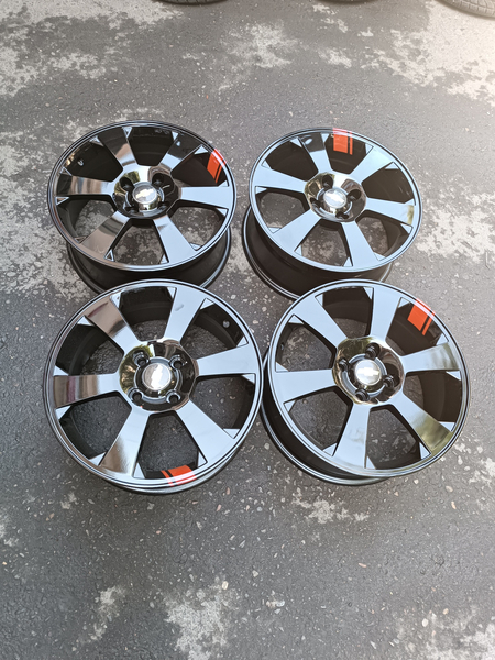 Red line jentra R 17 4/114 ideal boyalgan jentra lasettiga tayyor disk