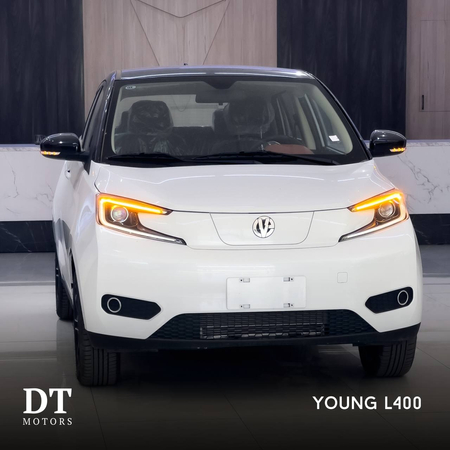 Y o u n g   L 400