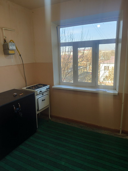 1 хонали квартира (Лучевой ку́чада)  узок муддатга ижарага берилади.