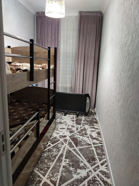 Аренда квартир 80м2 Генерал Казаков  3 комнатная