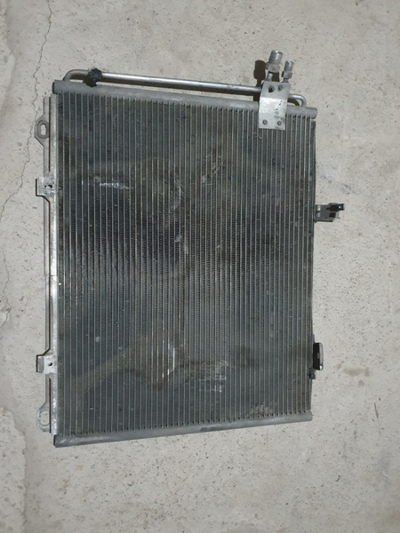 W 210  KONDiTSIONER radiator