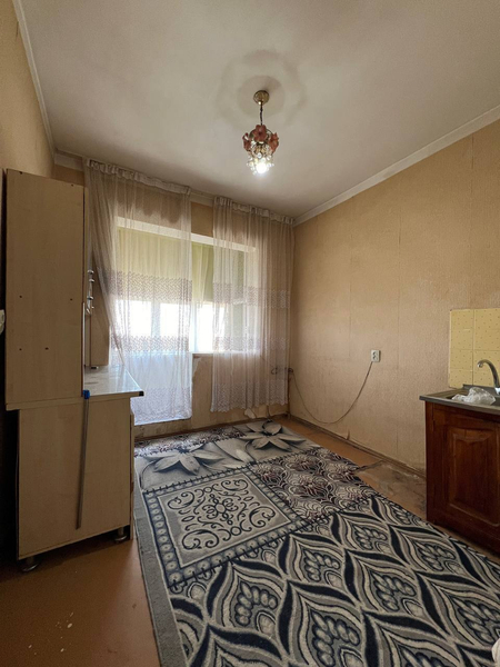 Срочно продаётся трёхкомнатная квартира Лисунова 1