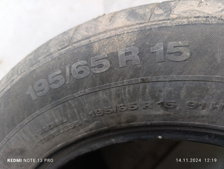 Шины 195/65 R15 - 2 шт Continental, 2 шт Kumho, в хорошем состоянии\\\