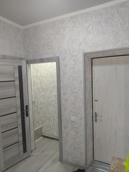 Срочно 1 квартира