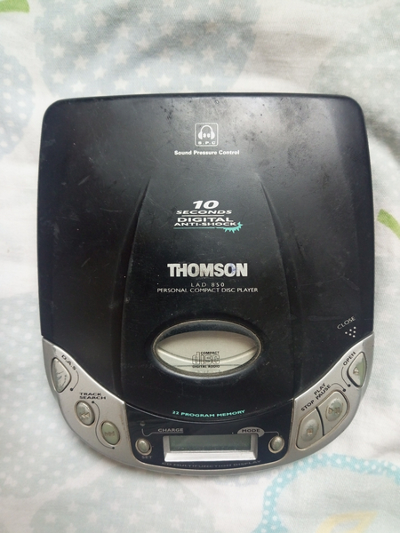 Продаётся плеер THOMSON