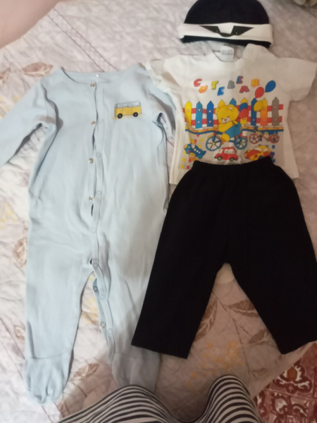 Скидка!Детская одежда на 4-7 месяцев.Слипики,кофточки,штанишки.