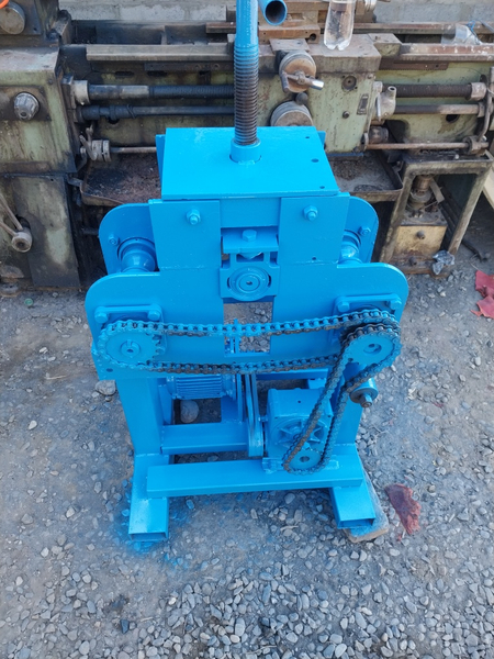 220 va 380 voltga ishlaydi