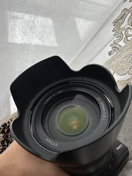 Canon 5D mark3 noviy garaniyasi menen satiladi