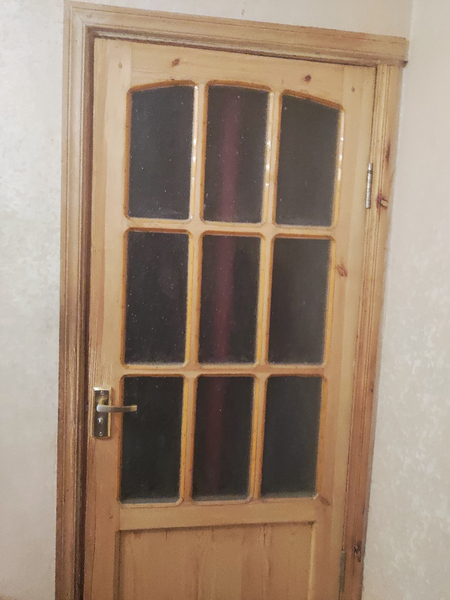Продаются двери из дерева 80cm