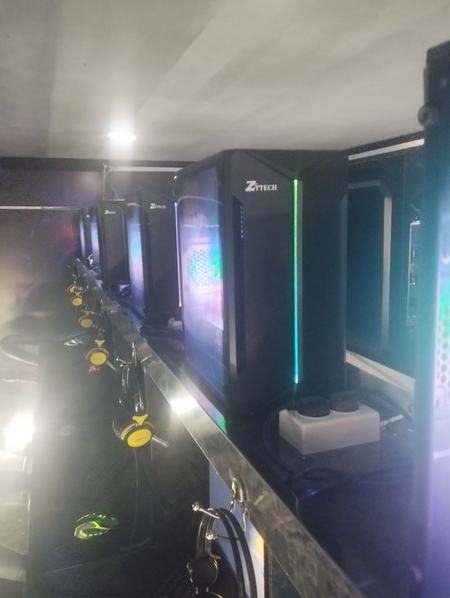 Game club      .