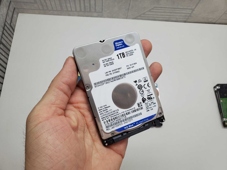 Продам 1TB (Seagate) Жёсткие диски 2.5 SATA HDD для НОУТБУКОВ.