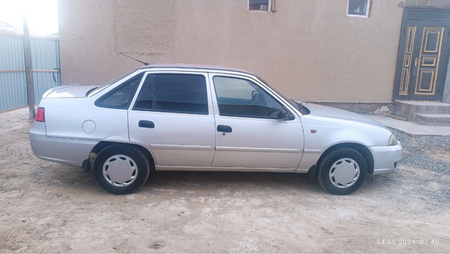 Nexia 2 satiladi