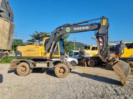 Excavator Volvo | EW145B