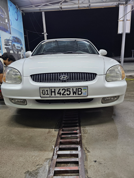 Hunday sanata GLS 2000yil