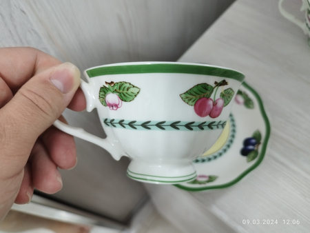 Чайный сервиз. Новый.