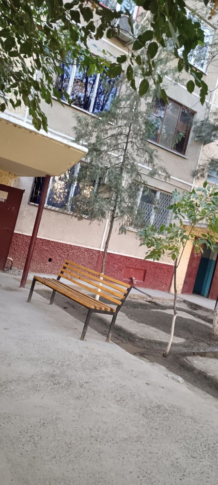 Kvartira 2 xonali, alohida oshxona, va balkon